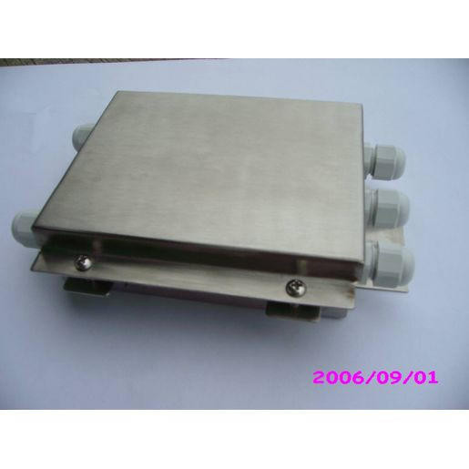 OHAUS Stainless Steel Junction Box For Floor Scales | Scales Plus