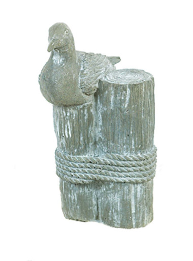 Sm Seagull on Pylons