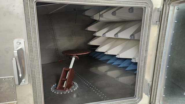 GTEM 750 Transverse Electromagnetic (TEM) Waveguide