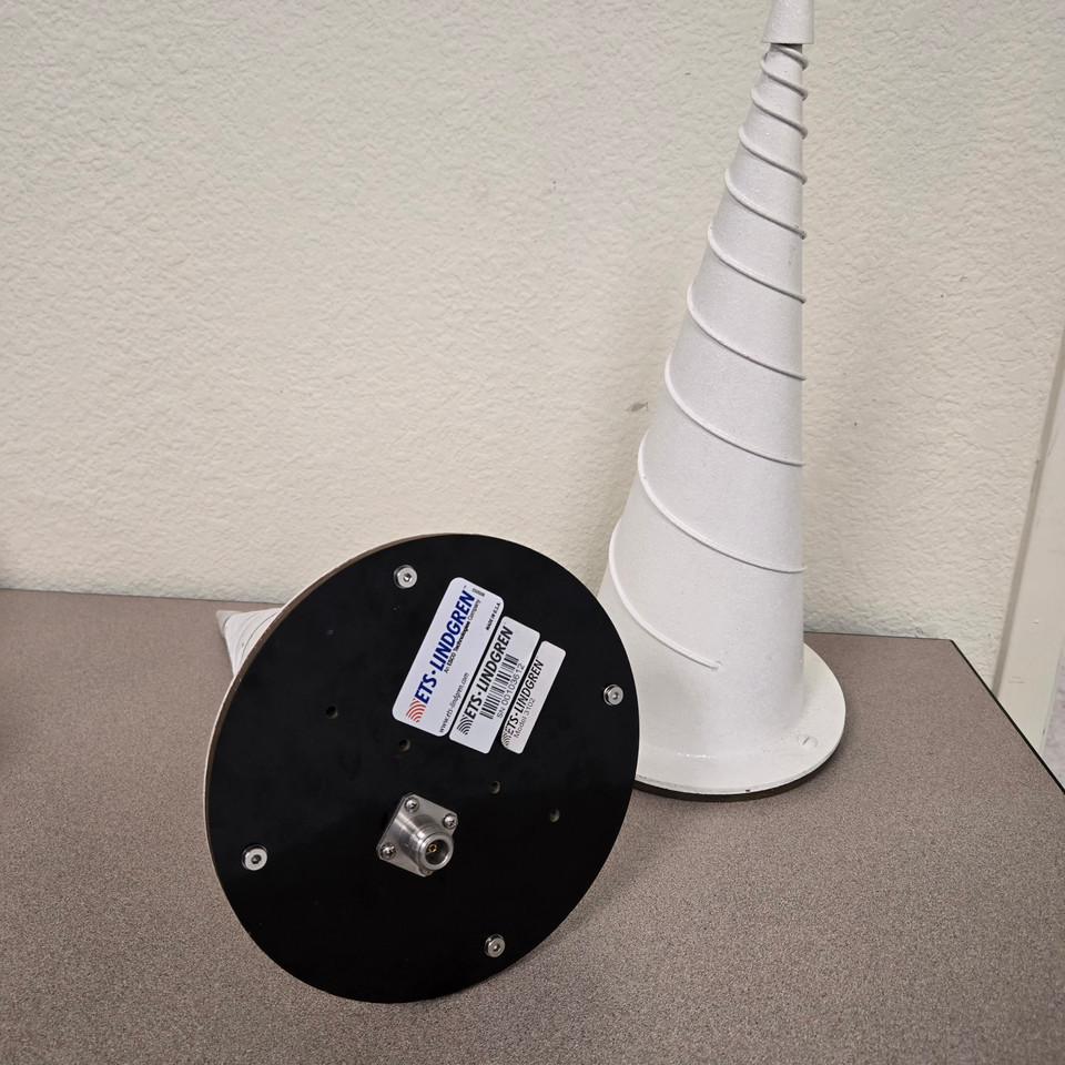 ETS-lindgren 3148 200MHz-2GHz Log Periodic Dipole Array Antenna
