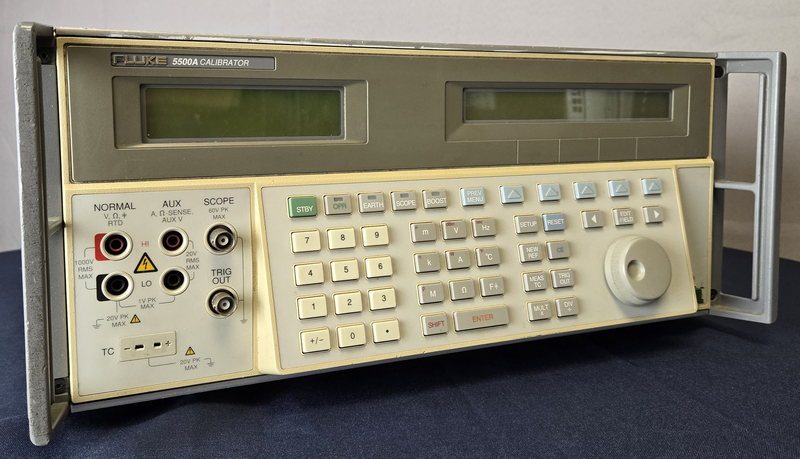 Fluke 5500A Multi-Product Calibrator - The EMC Shop