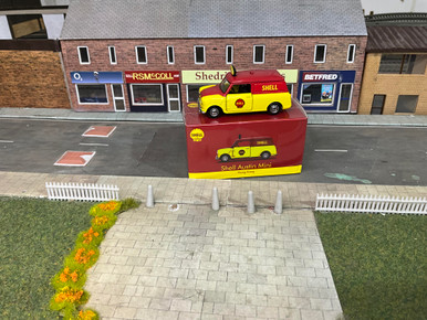 1/50 Shell Morris mini Van