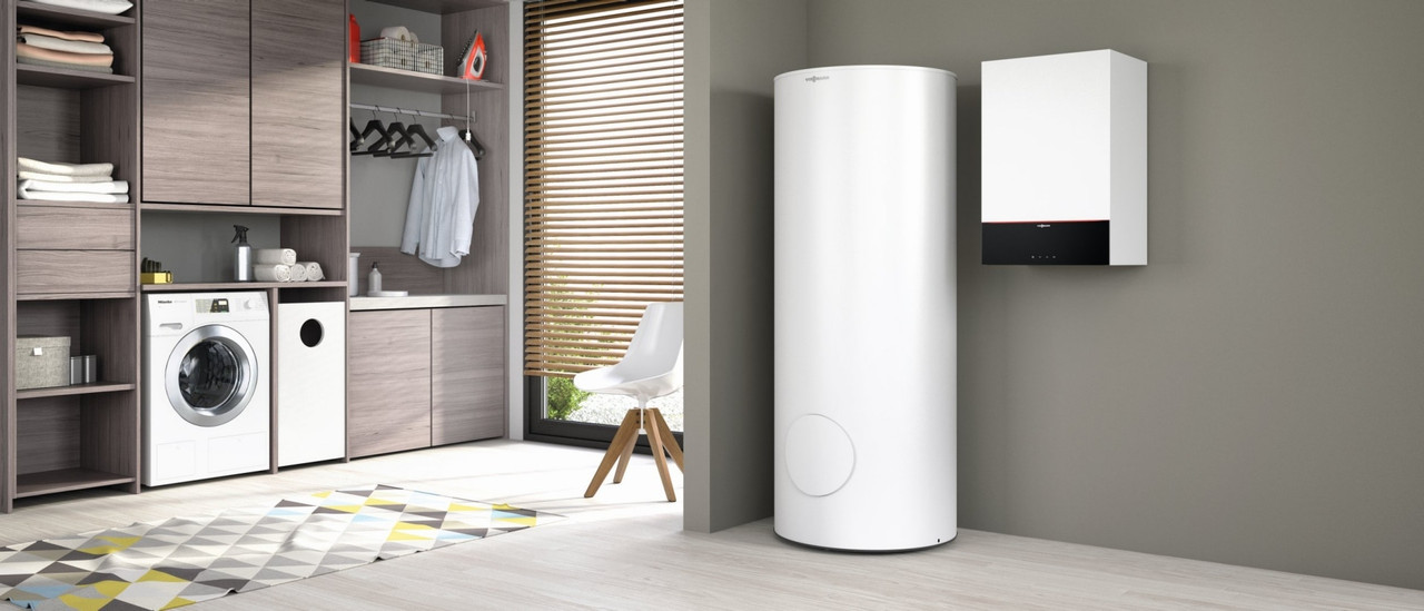 Viessmann 7720348 Vitocell 300-V 42 Gallon Hot Water Tank EVIB-42