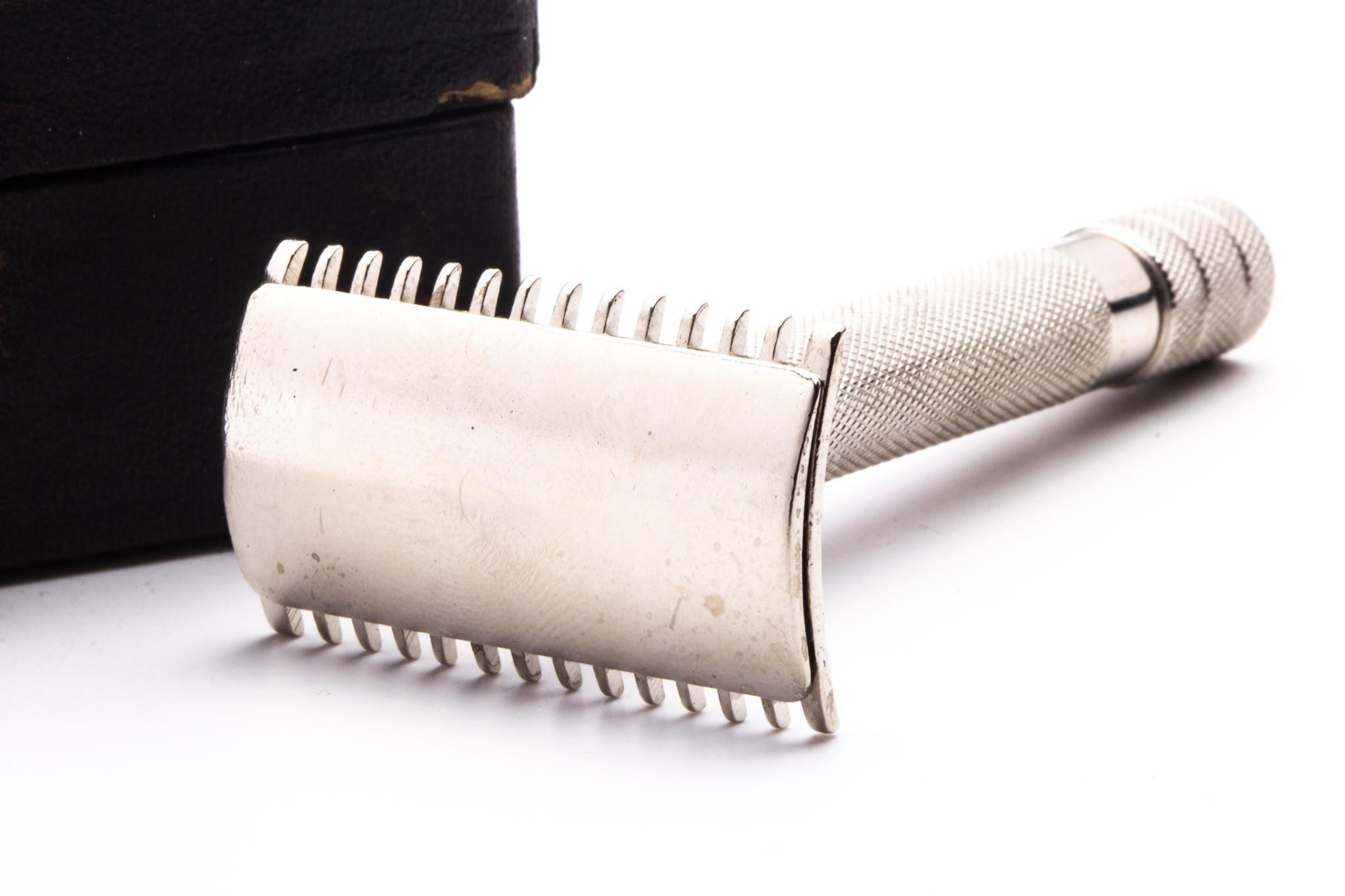 Vintage Gillette Razors | Classic Gillette Safety Razors