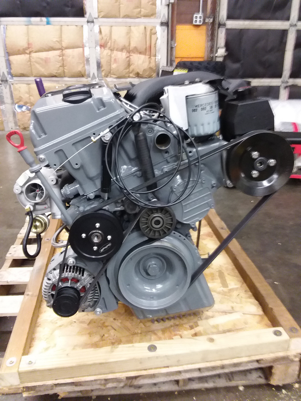 Mercedes OM606 High-Performance Turbo Diesel Engine & 6-Speed ...