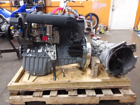 Mercedes OM606 High-Performance Turbo Diesel Engine & 6-Speed ...