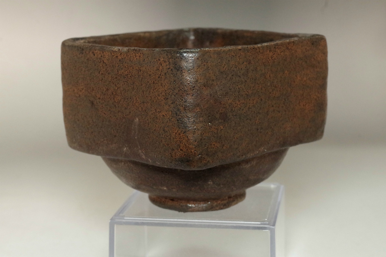 Raku 1st Chojiro (?-1589) Square kuro-raku bowl #3821 - Antique shop ...