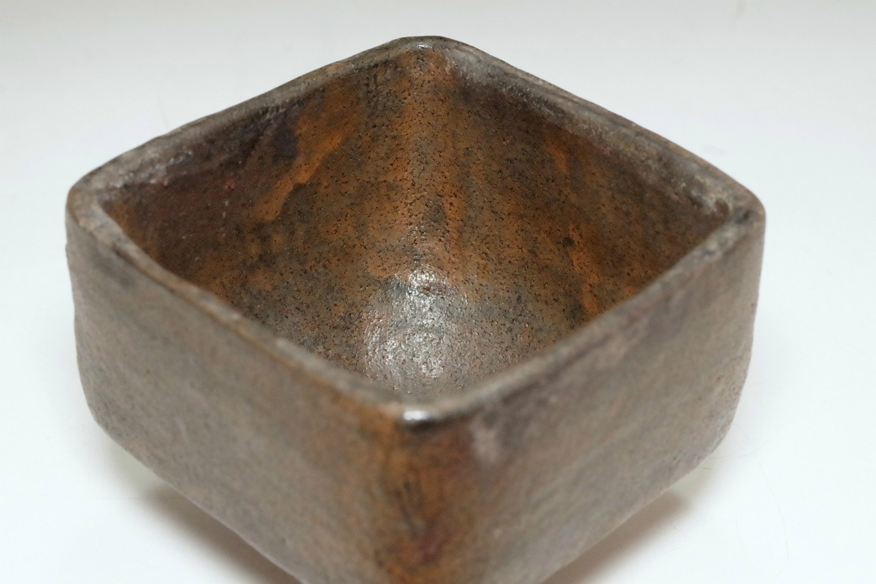 Raku 1st Chojiro (?-1589) Square kuro-raku bowl #3821 - Antique shop ...