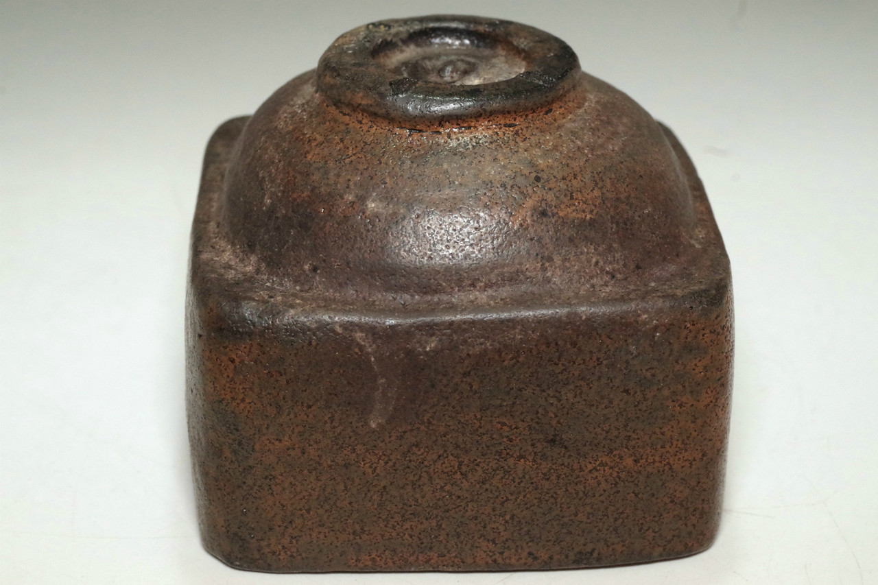 Raku 1st Chojiro (?-1589) Square kuro-raku bowl #3821 - Antique shop ...