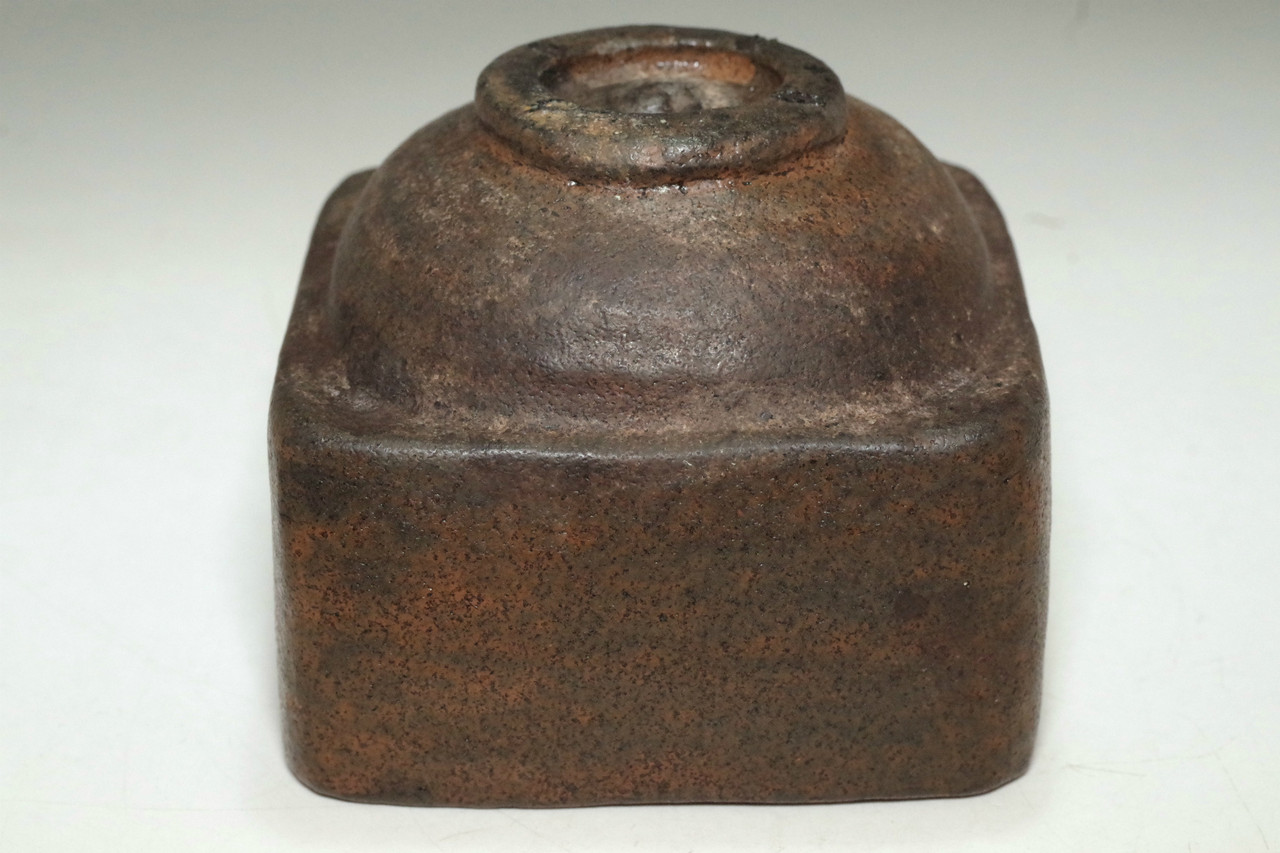 Raku 1st Chojiro (?-1589) Square kuro-raku bowl #3821 - Antique shop ...