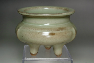 Song Dynasty Longquan Celadon Tripod Censer, Elegant Form #5325 ...