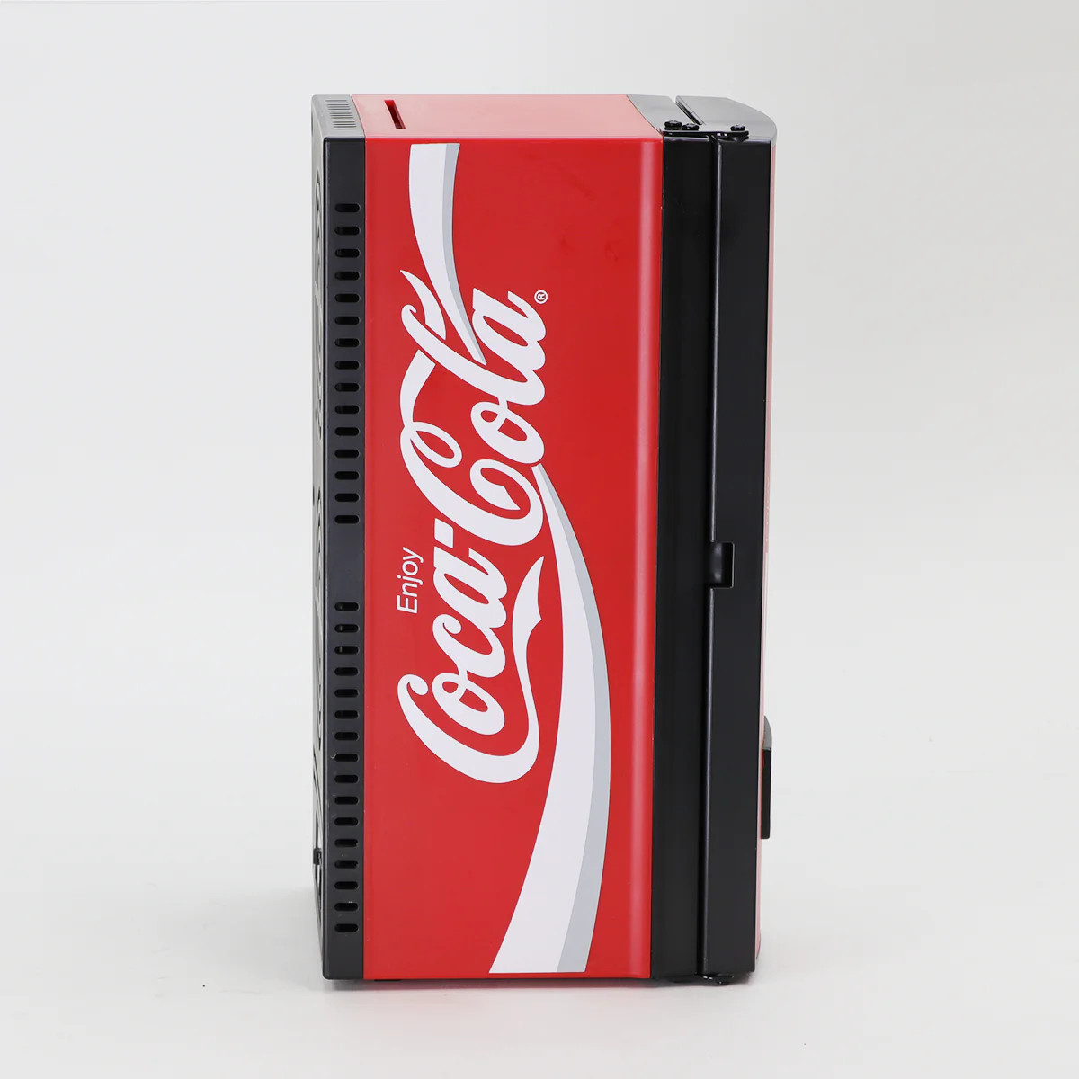 1/6 Scale Coke Replica Vending Machine Mini Fridge - New Wave Toys ...