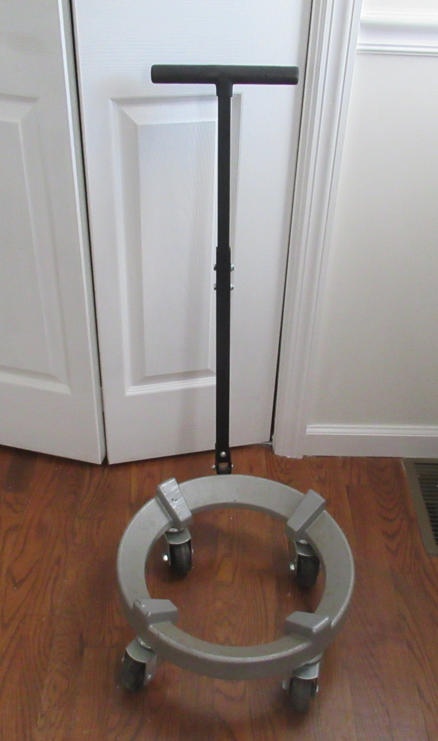 30-140 Qt Bowl Dolly with Handle - eZkwip Restaurant Equipment