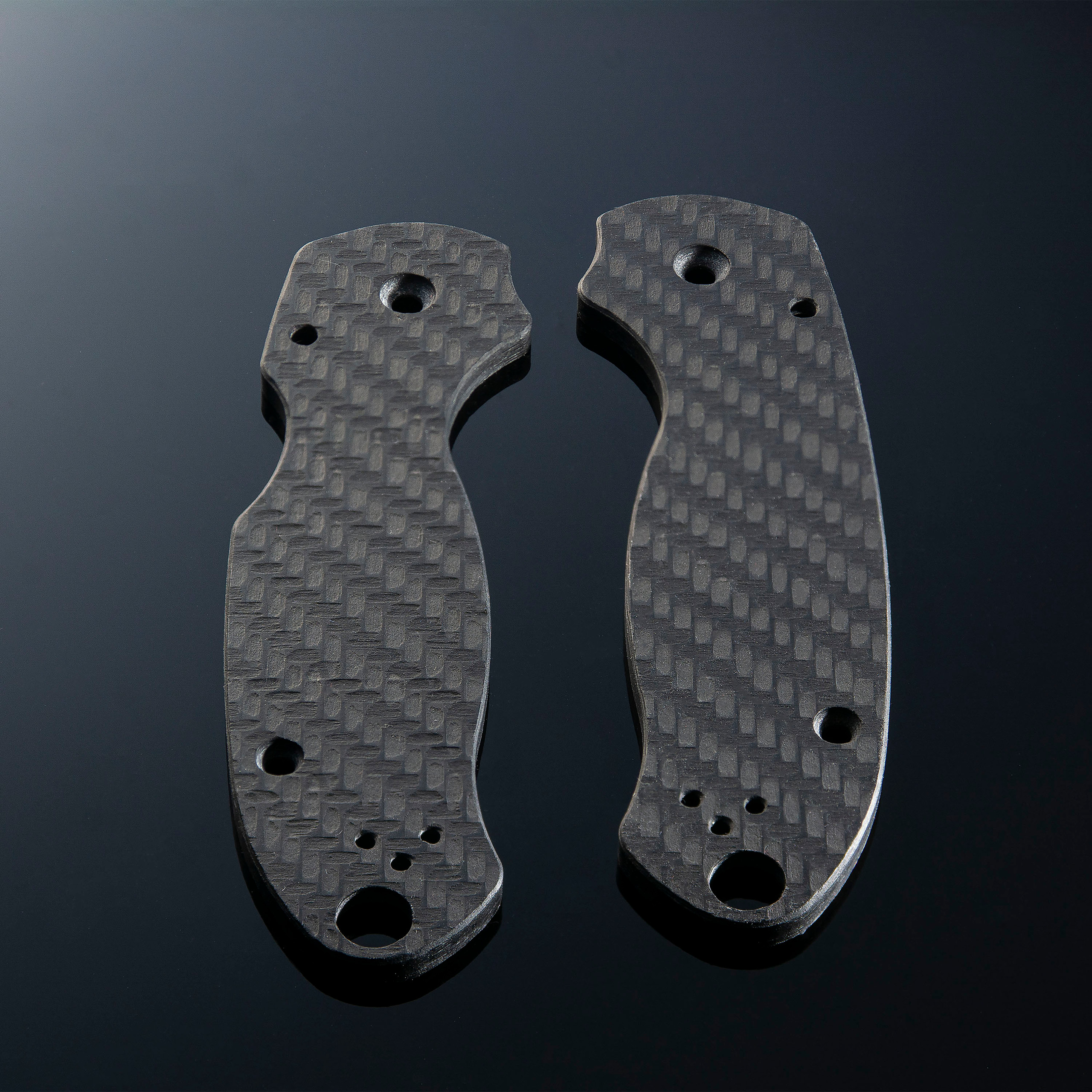 Spyderco Delica 4 Carbon Scales