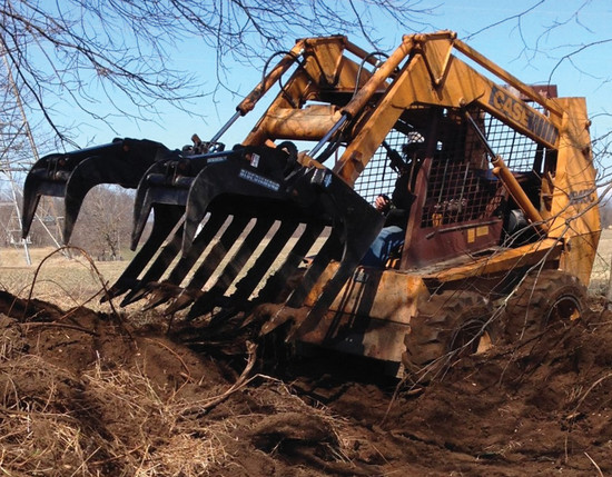 Blue Diamond Root Grapple Attachment | Skid Steer Solutions