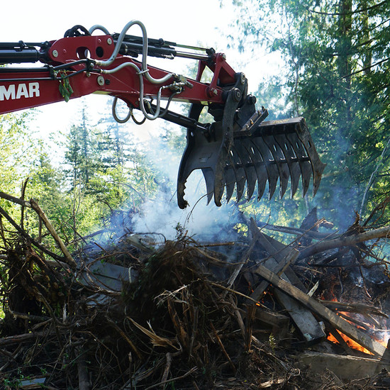 Digga Excavator Root Rake Attachment | Skid Steer Solutions