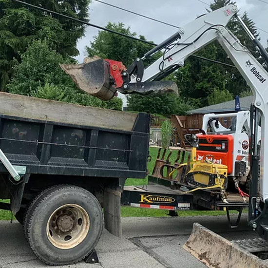 JP Excavator Couplers Reversible Bucket Coupler | Skid Steer Solutions