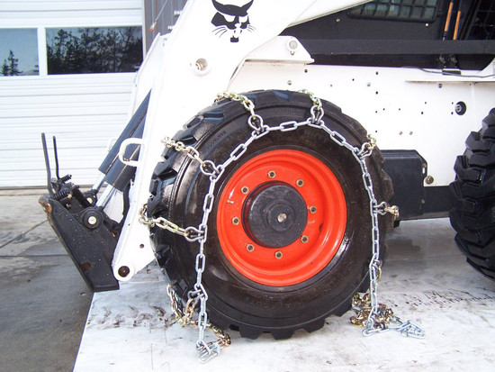 4-Link Snow Chains for Skid Steer Loaders | Skid Steer Solutions