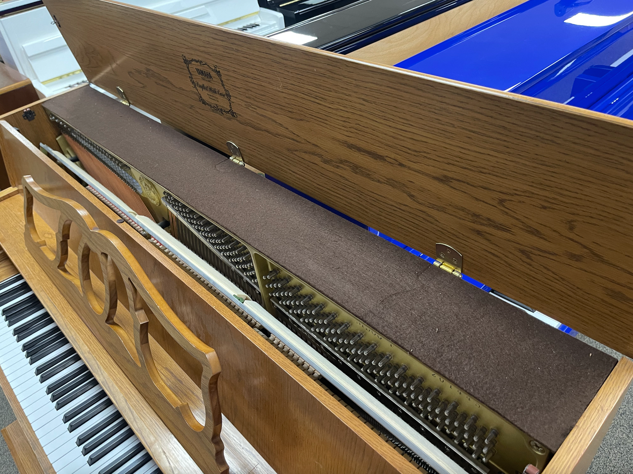 Yamaha M500 Florentine Oak Console Upright Piano at Piano Gallery of Idaho