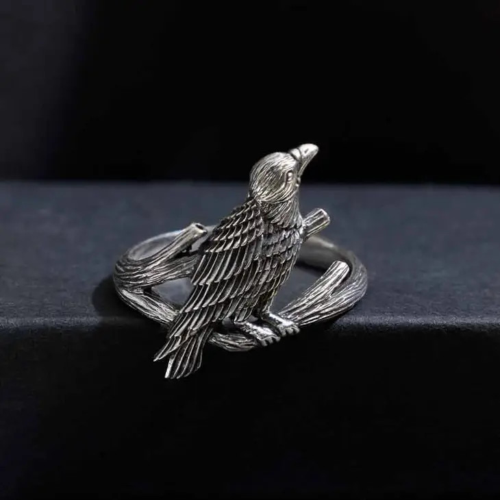 Ring - Raven - inspired living