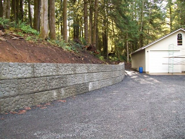 Form Liner - 24 x 60 x 1 River Rock - World Block Inc.