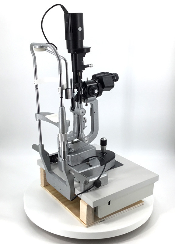 Haag-Streit BP900 Slit Lamp. Ultimate Precision and Versatility