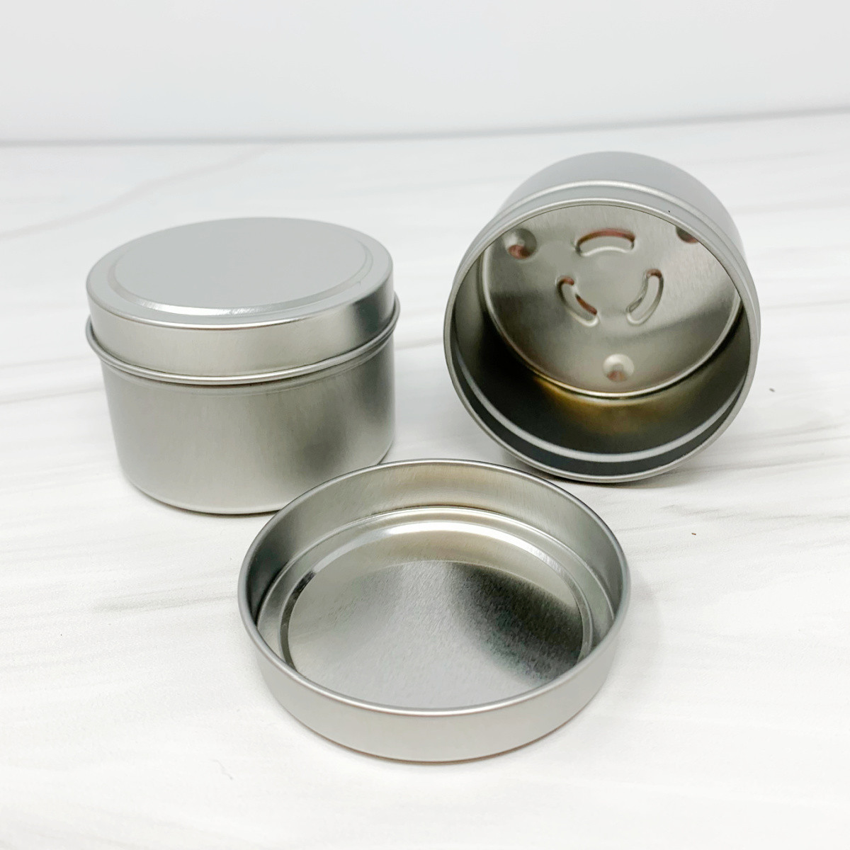 Seamless Tins for Candle Making & More | Candles & Supplies