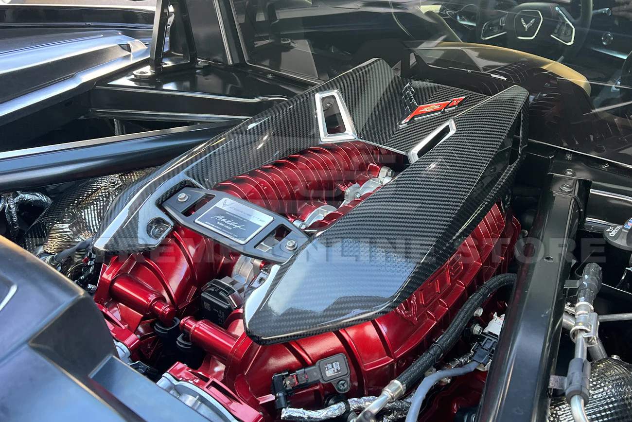 20-26+ C8 Corvette Z06 Carbon Fiber Engine Cover - EOS (VENT-697-BKCF)