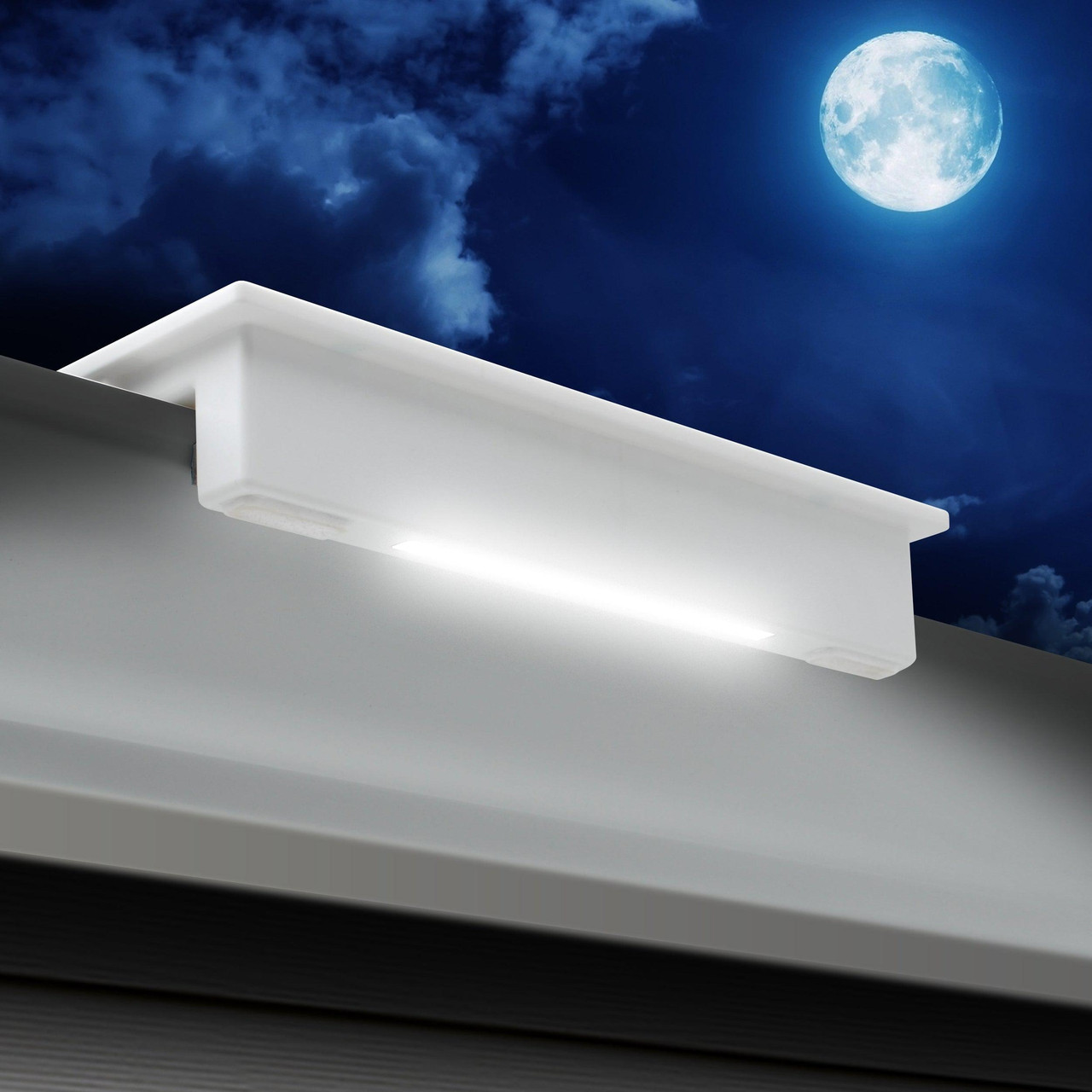 STKR Concepts EZ Home Security Solar Light - FLOOD LIGHT (14211) | JB Tools