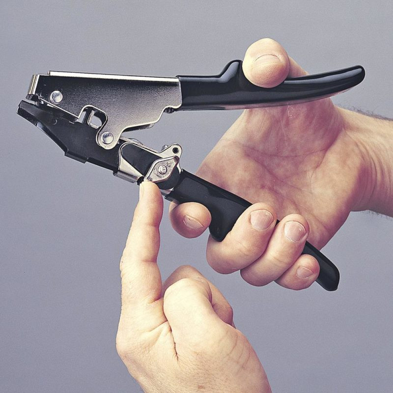 Malco Tools Cable Tie Tensioning Tool With Auto Cut Off (TY6) | JB Tools