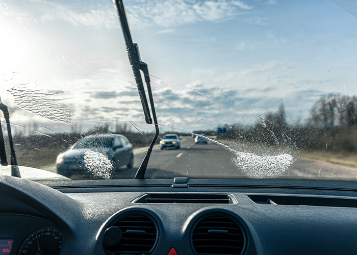 How To Replace Windshield Wiper Blades? - JB Tools Inc.