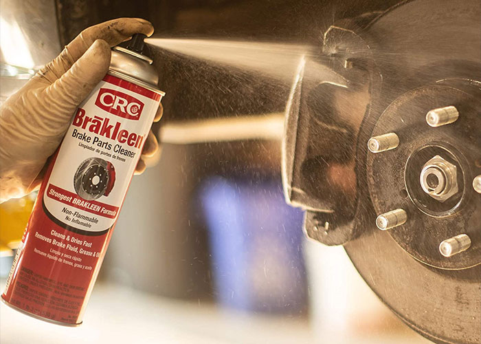 Brake Cleaner: What Is It And The Right Way To Use? - JB Tools Inc.