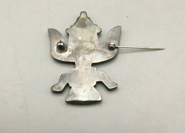 A Beautiful Vintage Zuni Inlay Pin or Brooch With A Knifewing Design