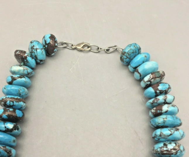 OUTSTANDING Turquoise Disc Necklace