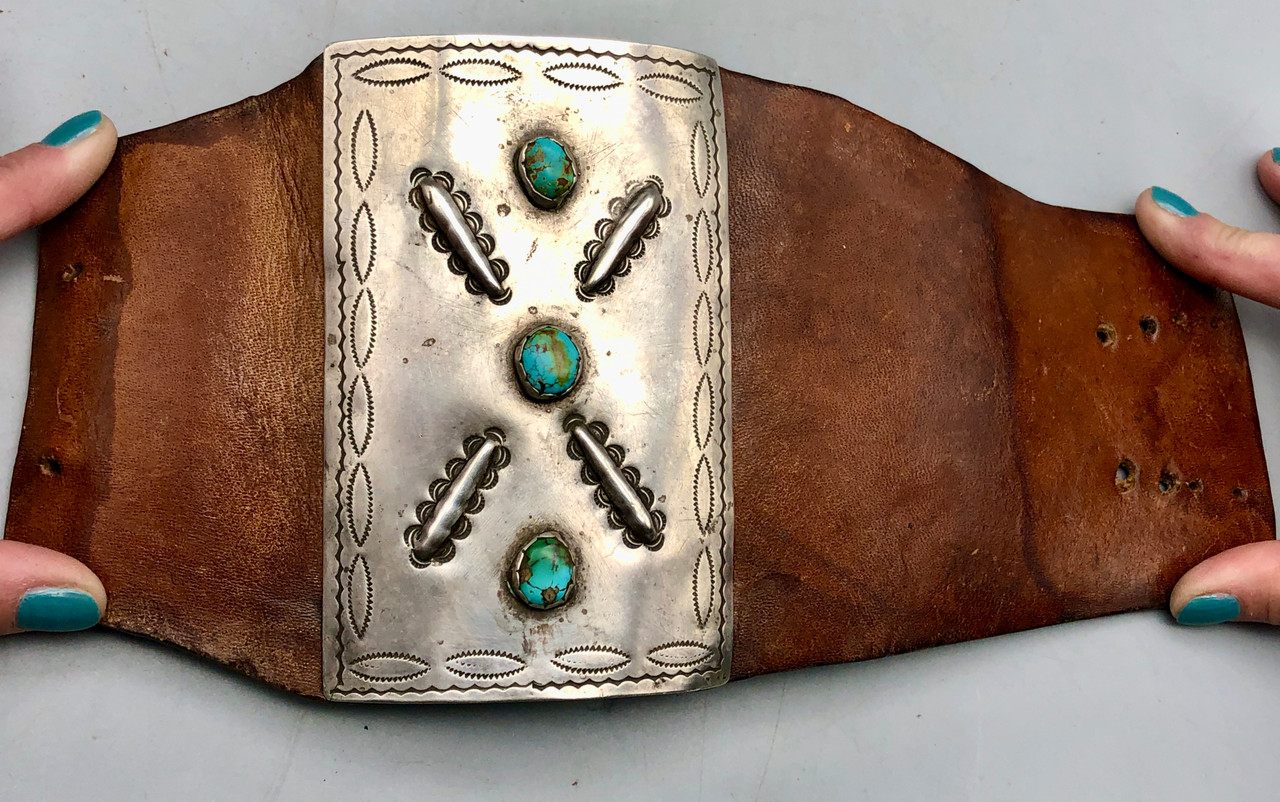 Impressive Circa 1940s Sterling Silver and Turquoise Ketoh/Bow Guard