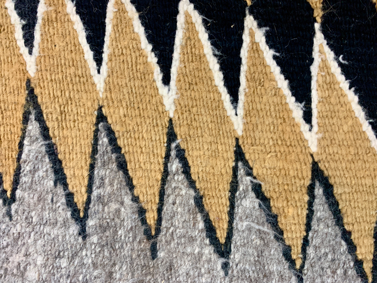 Vintage Eye Dazzler Pattern Navajo Rug