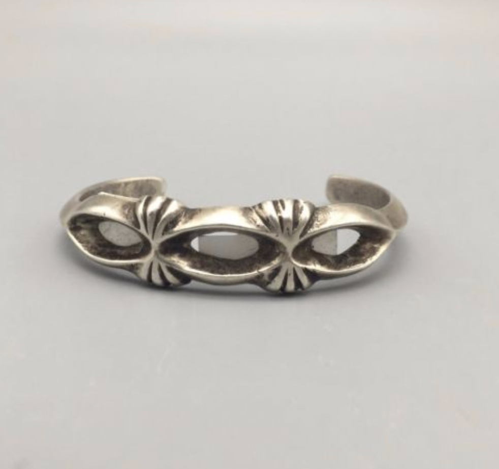 MID-CENTURY ERA BRACELET *STERLING OR COIN SILVER* SANDCAST STYLE