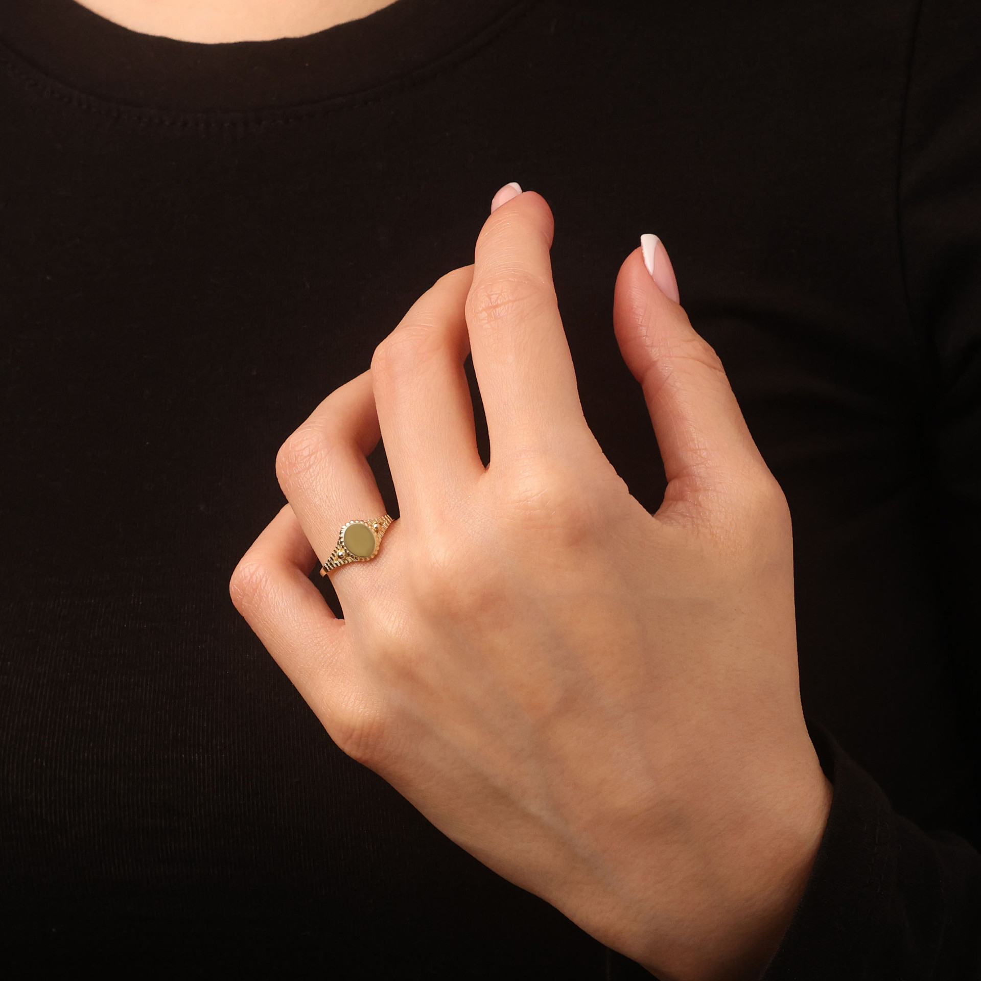 Gold Oval Cross Signet Pinky Ring | Factory Direct Jewelry