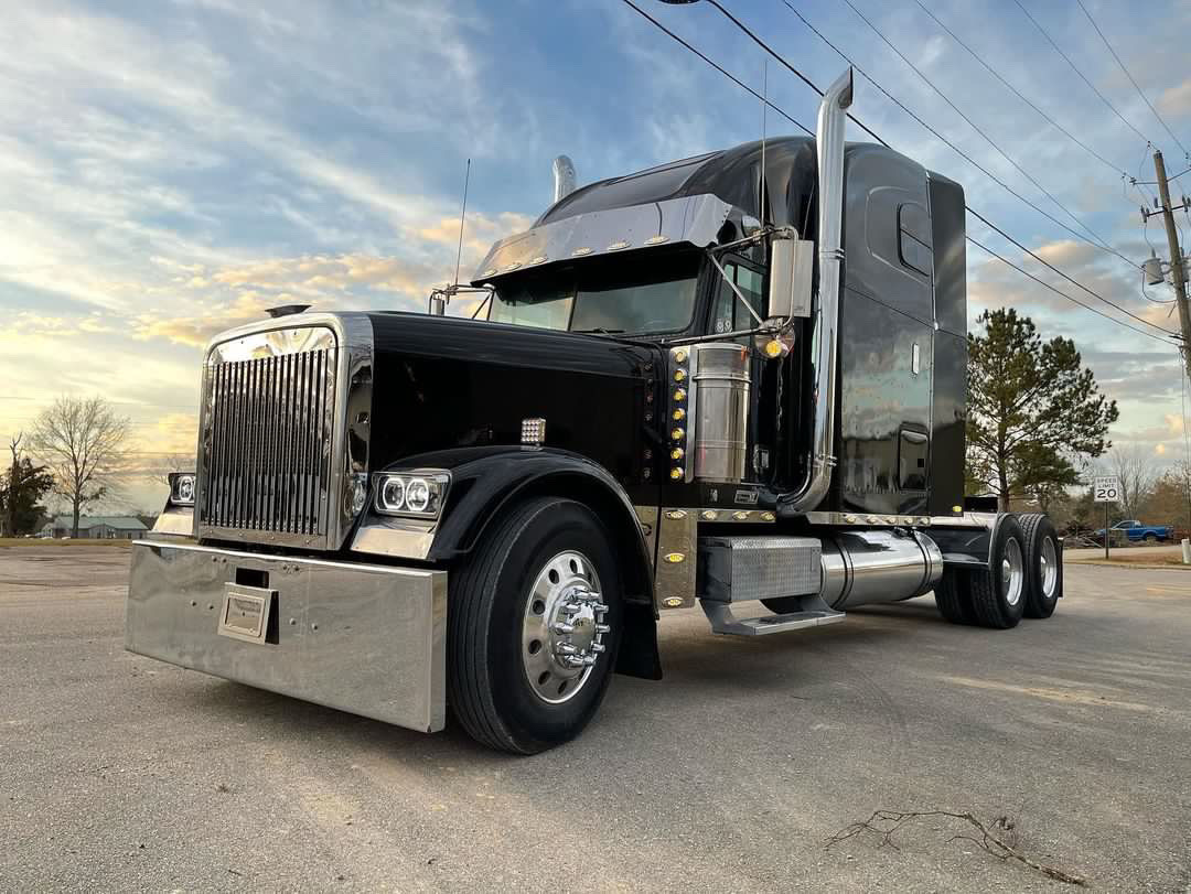 Freightliner Classic Exhaust Kits