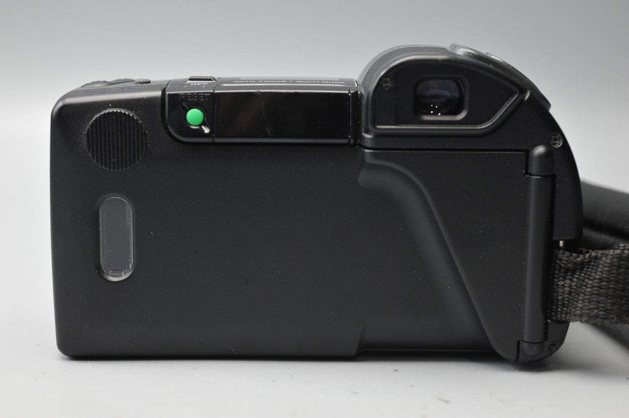 Pre-Owned - Olympus Infinity Super Zoom 300 - Ace Photo