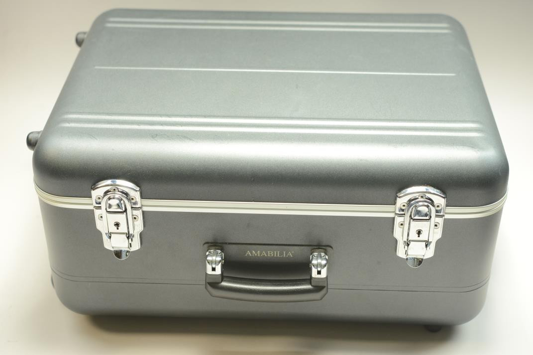 amabilia professional hard cases at acephoto.net