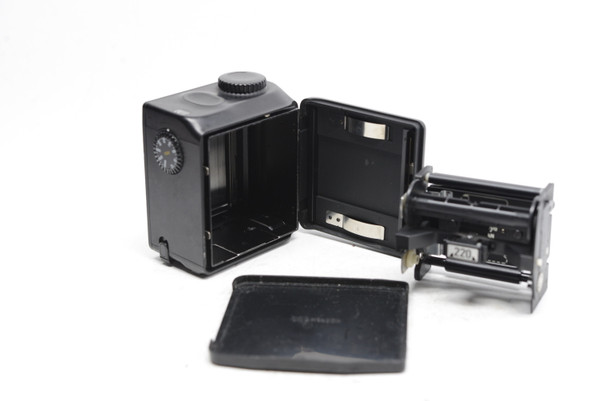 Pre-Owned - Mamiya 220 film back w/220 Film Insert