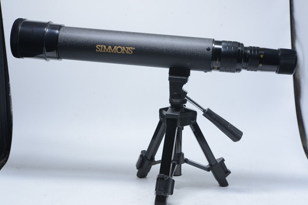 Pre-Owned - Simmons Model 1201 Spotting Scope 20-60x60mm Wit