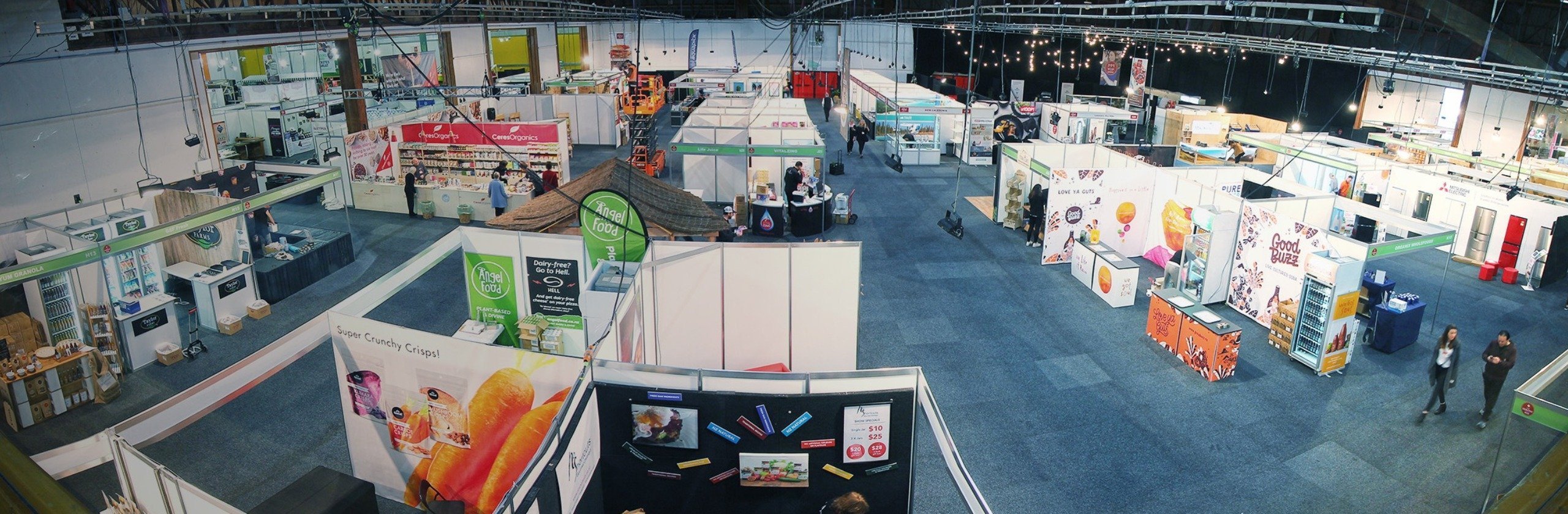Exhibition Systems - Partitions /Slat Wall/Octex /Exhibition Hire Services