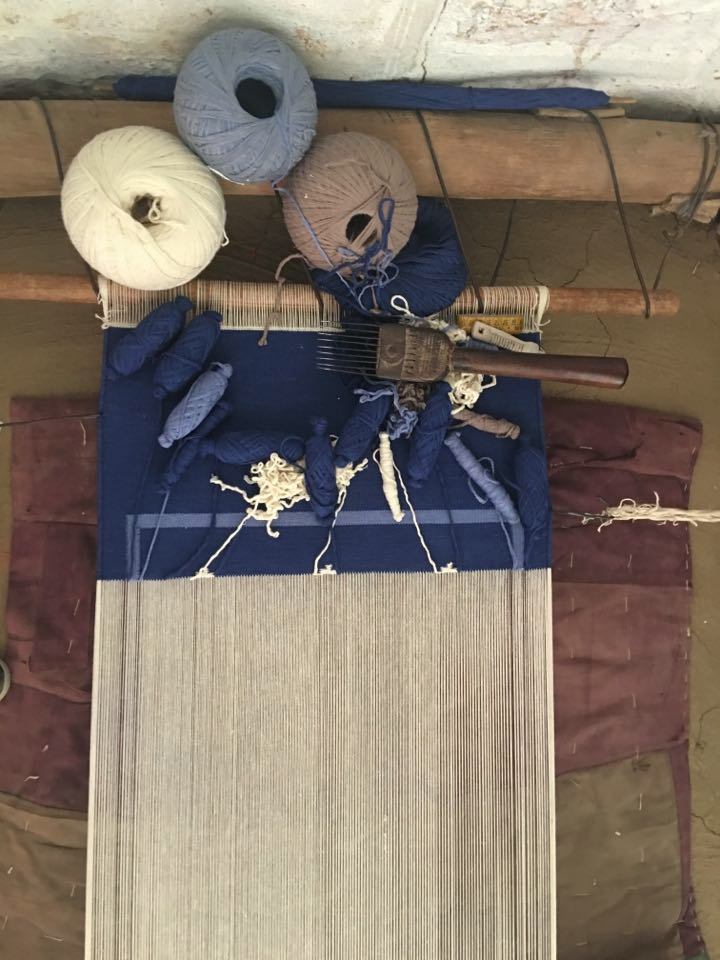 Block printing in India and weaving - Ichcha