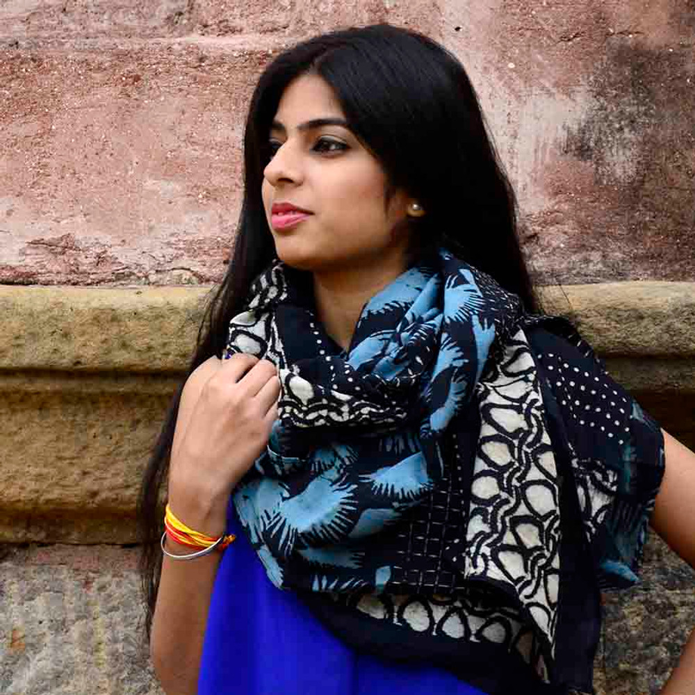 How to Choose the Perfect Scarf for Any Outfit - Ichcha