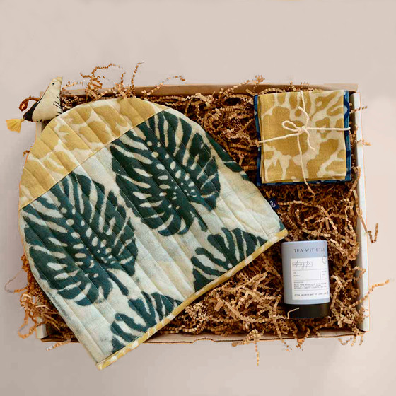 Handcrafted Tea Cozy Gift Set with Napkins and Organic Tea | Ichcha