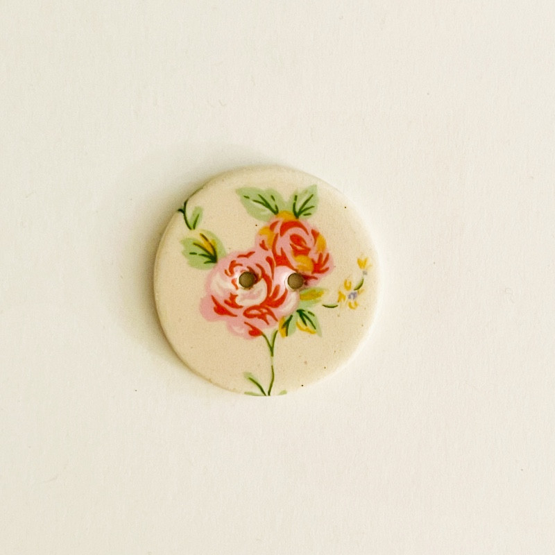 Dreamy Roses II Ceramic Button - 1 and 1/16"