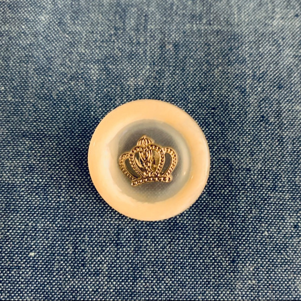 King's Crown Button (25 mm)