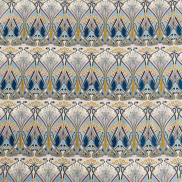 Liberty Fabrics: Ianthe A (blue blush) Tana Lawn®